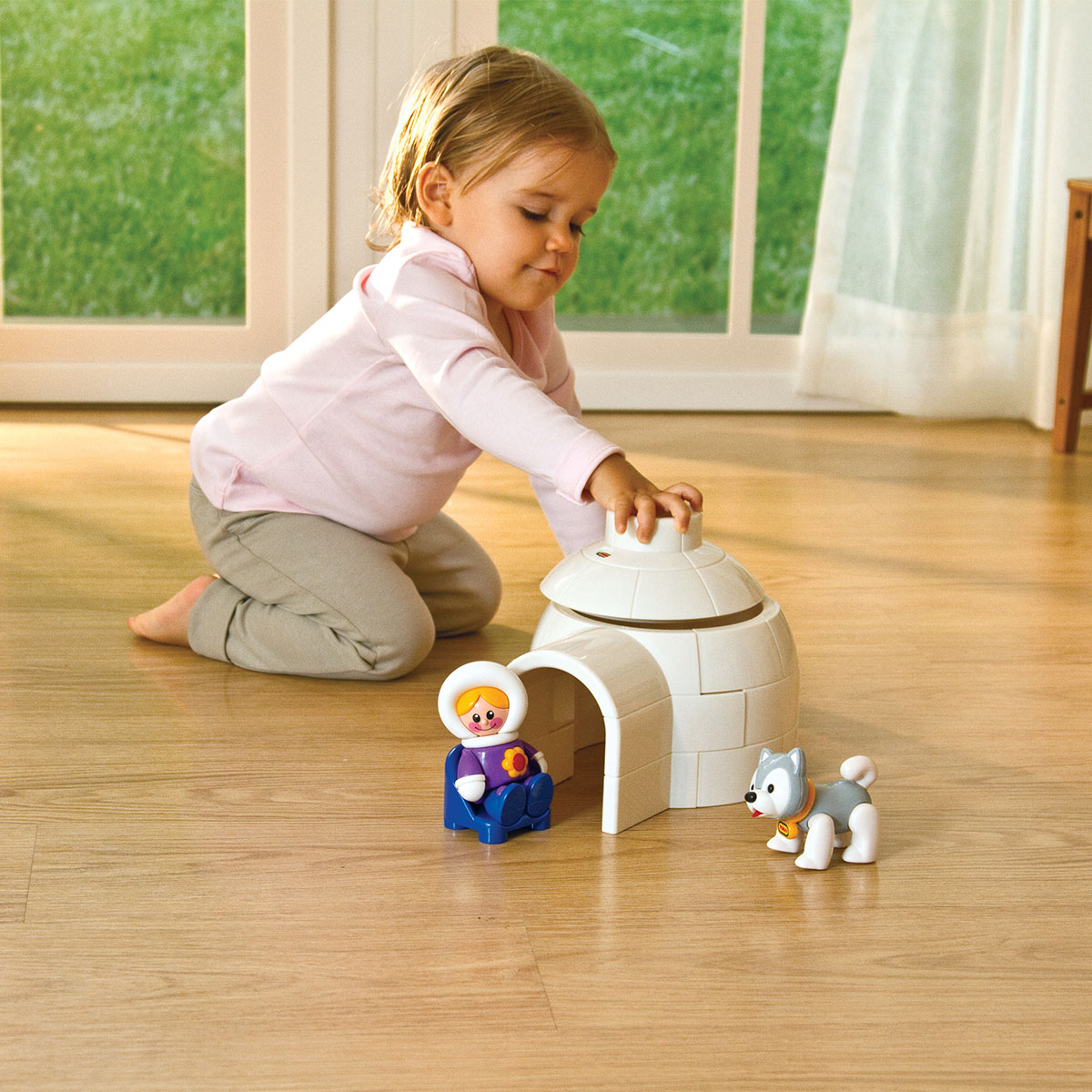 Igloo Set - First Friends - Products - Tolo Toys | Award winning ...
